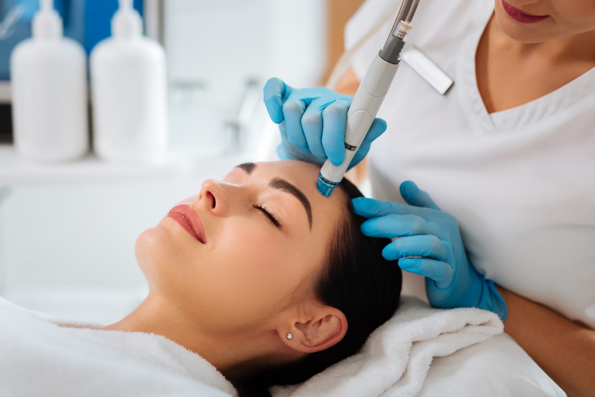 Soin du visage Hydrafacial | Centre de médecine esthétique & laser Soin du visage Hydrafacial | Centre de médecine esthétique & laser